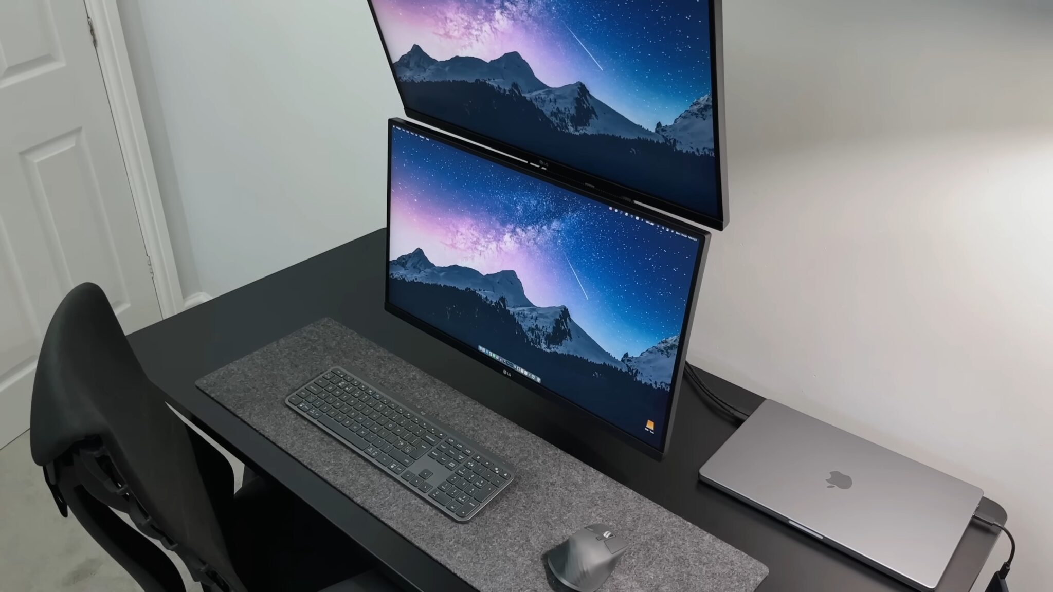 How to Close Laptop and Use Monitor Windows 11